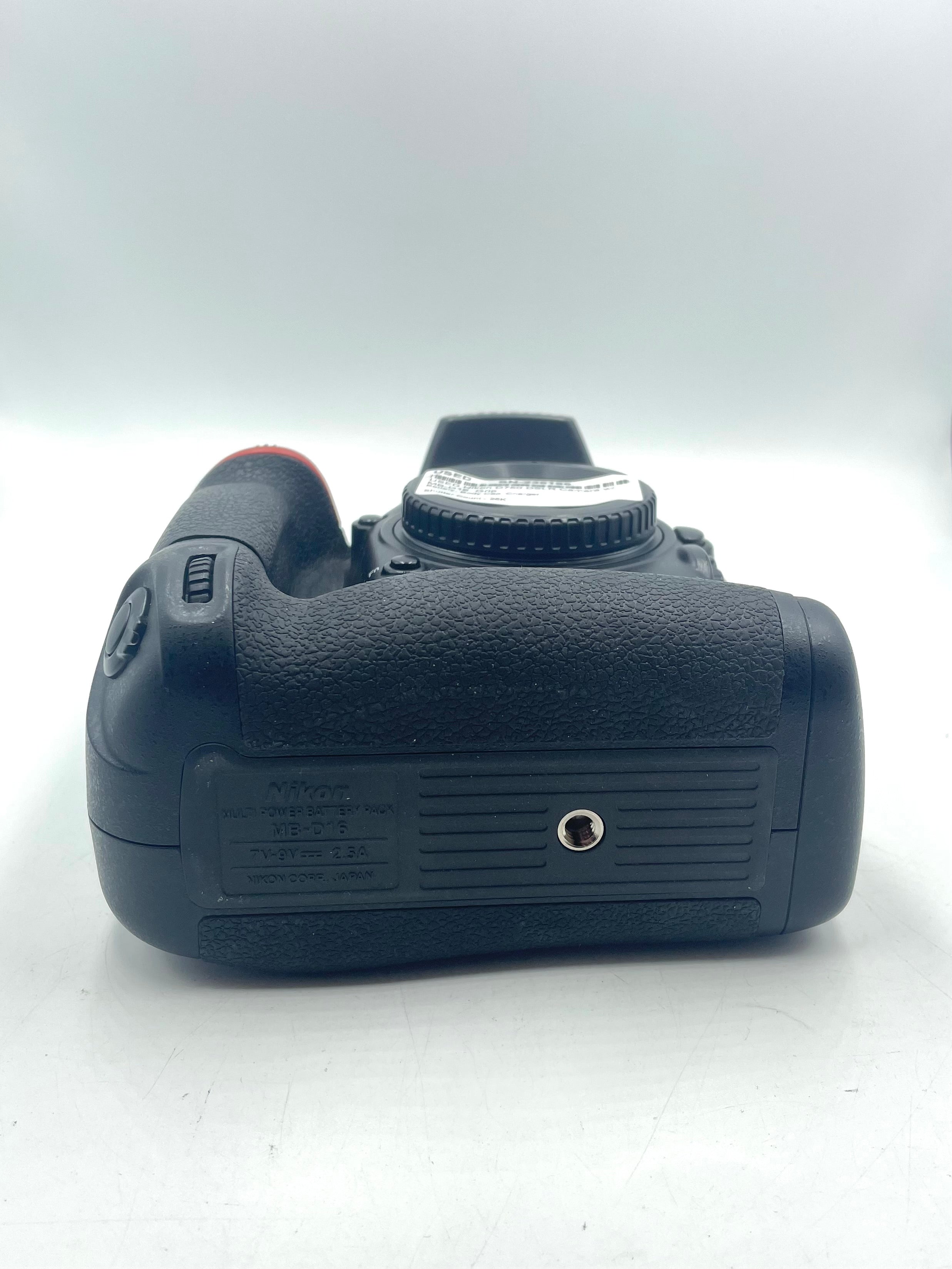 USED Nikon D750 DSLR Camera w/ MB-D16 Grip